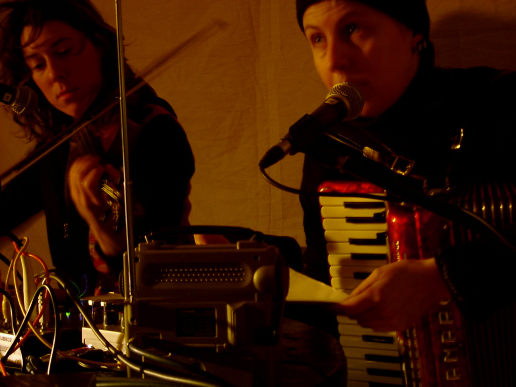 Anna Friz is a sound and radio artist // anna friz » The Automated ...